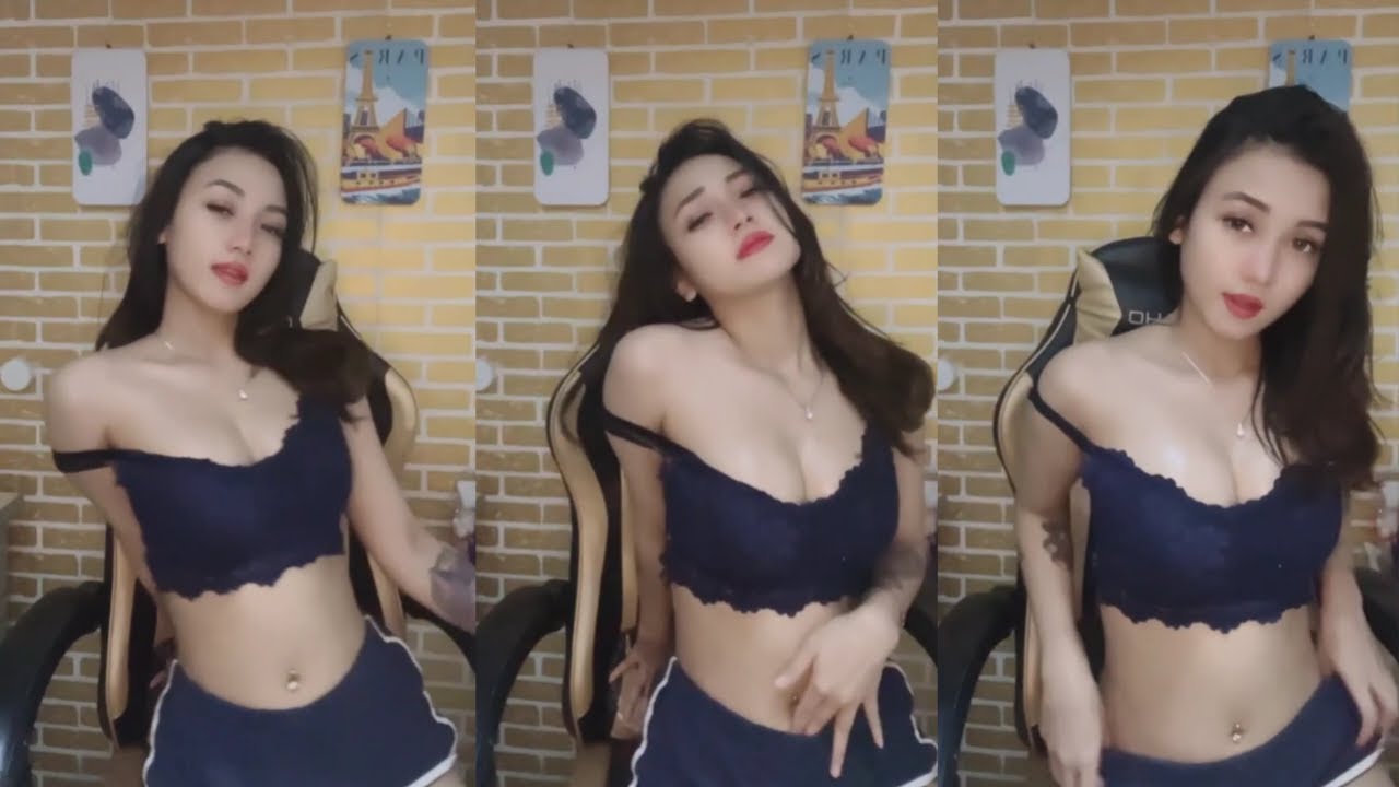 LIVE BIGO SAMBIL GOYANG JADI PENGEN MELUK #035 - YouTube