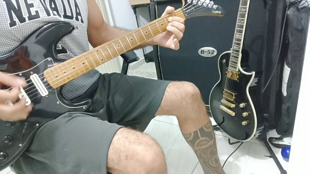 Nofx - Buggley Eyes / Pennywise - Astro Zombies (Misfits Cover) - YouTube