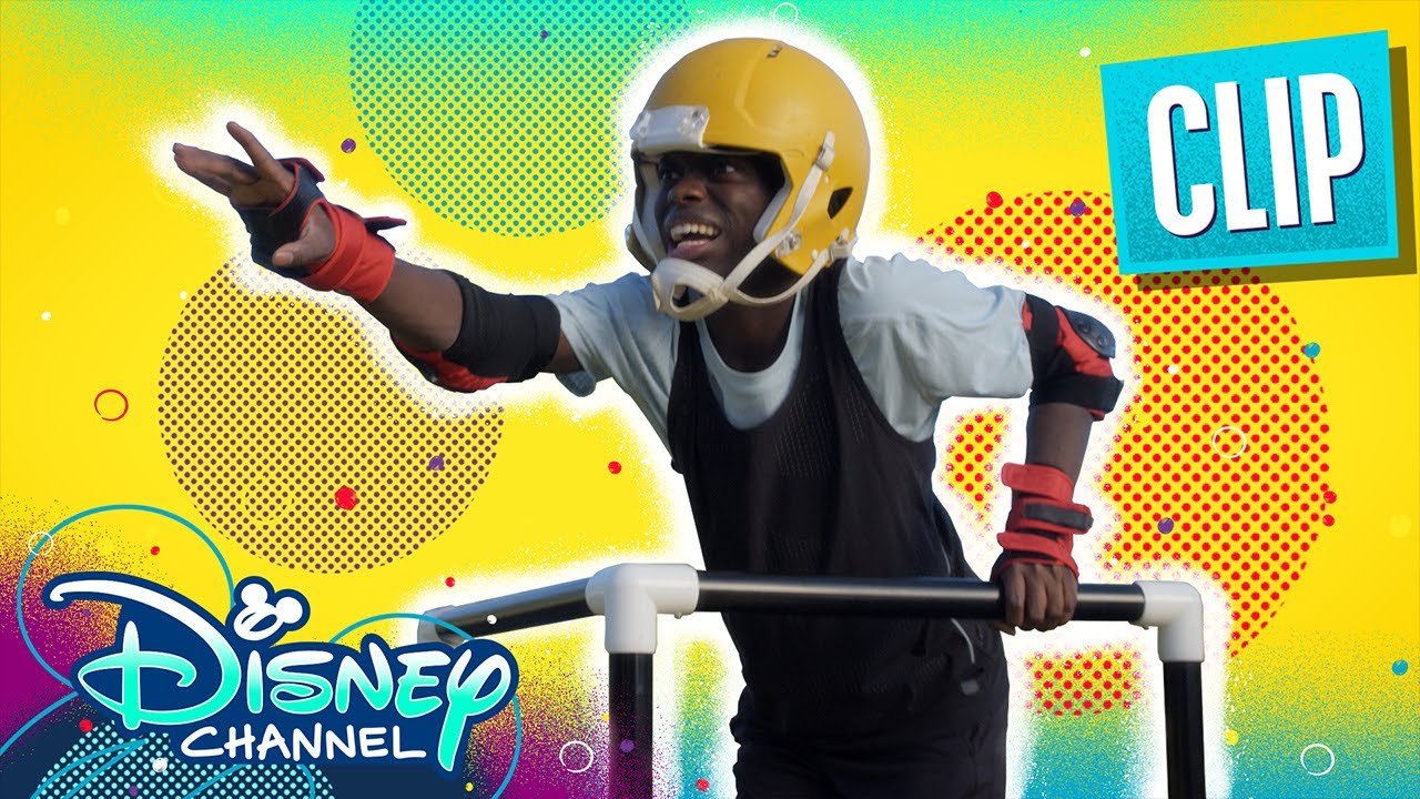 Derek Learns to Roller Skate on Saturdays | Saturdays 🛼| @disneychannel - YouTube