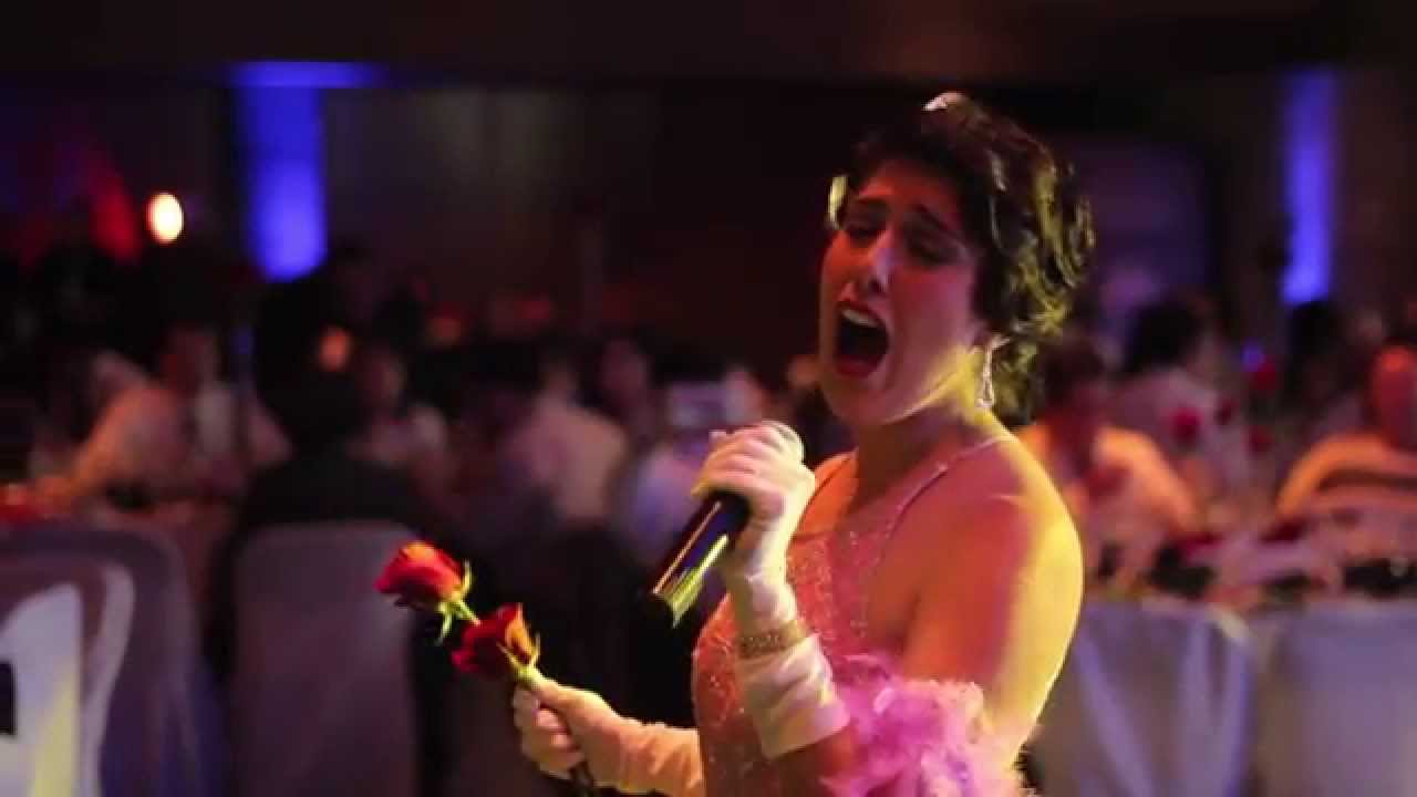 Karen Brown - Cantante Retro - Clásicos del Ayer - YouTube