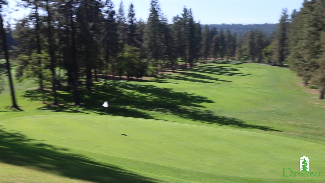 Golf in Spokane at Downriver - YouTube