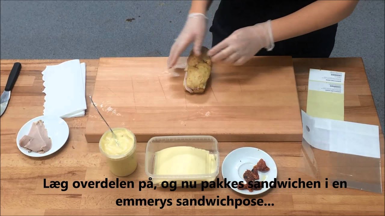 En sandwich med skinke og ost - YouTube