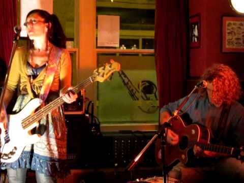 Ian Luther and Rachel Lane live at The Golden Fleece - YouTube
