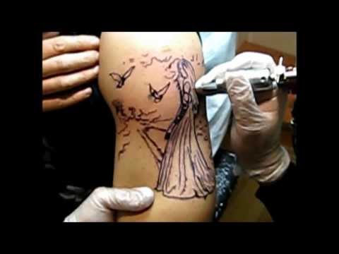 Melek Dövmesi Angel tattoo beyaz kedi estetik sanat merkezi istanbul dövmeci