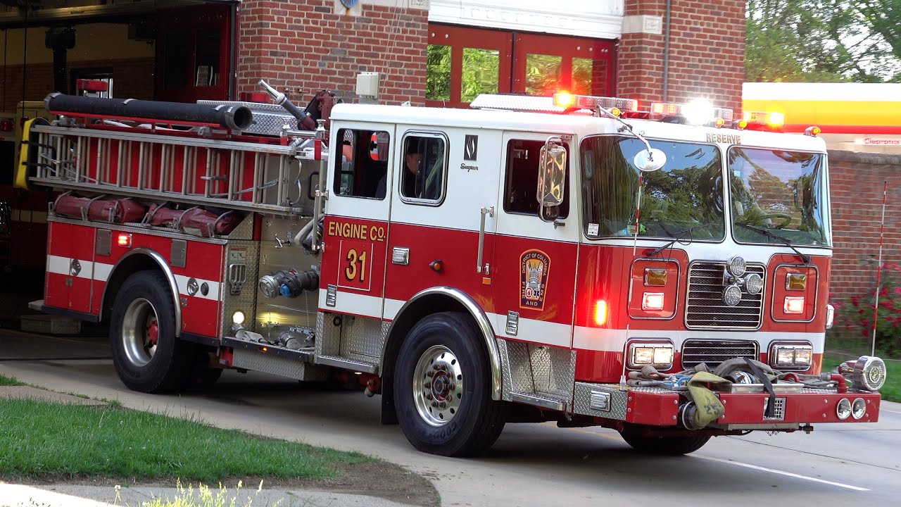 DCFD Engine 31 Responding - YouTube