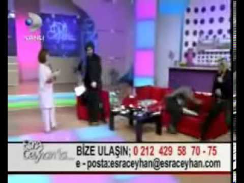 Sevdiği şarkı çalınca Melike...