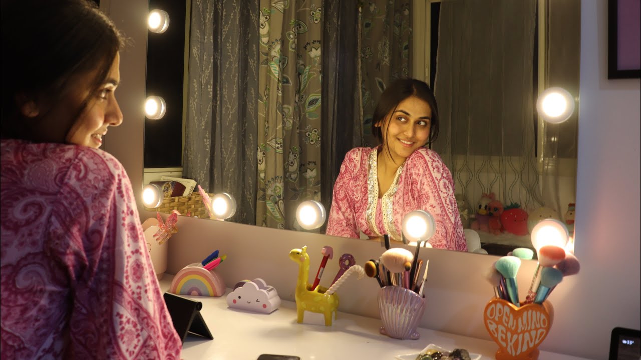 My Room Tour 2023 | Asmita Gupta - YouTube