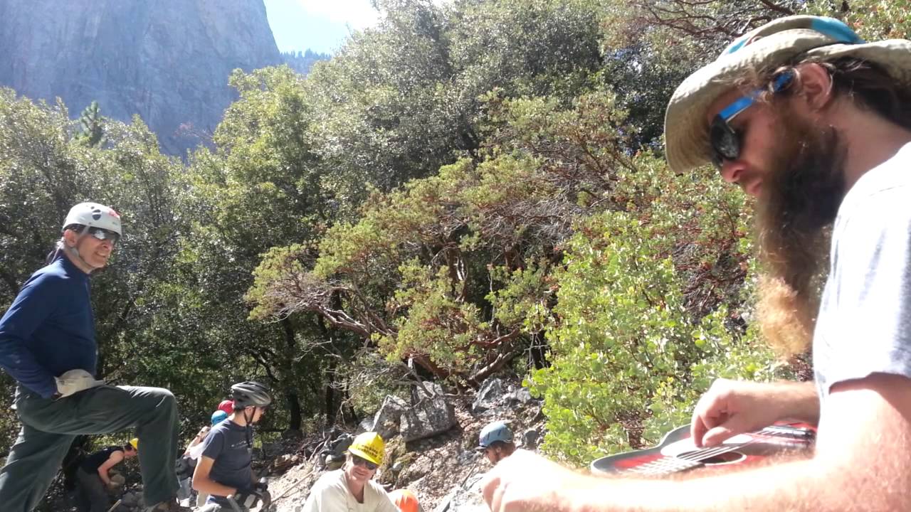 Yosemite El Cap trail crew serenade - YouTube