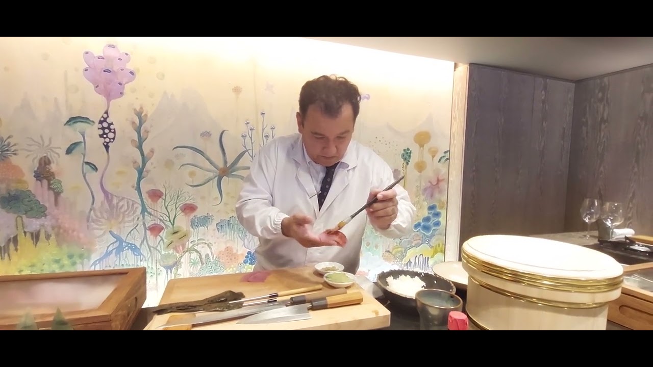 Chef Alejandro Moranda du restaurant "Kawai" de LUX Le Morne - YouTube