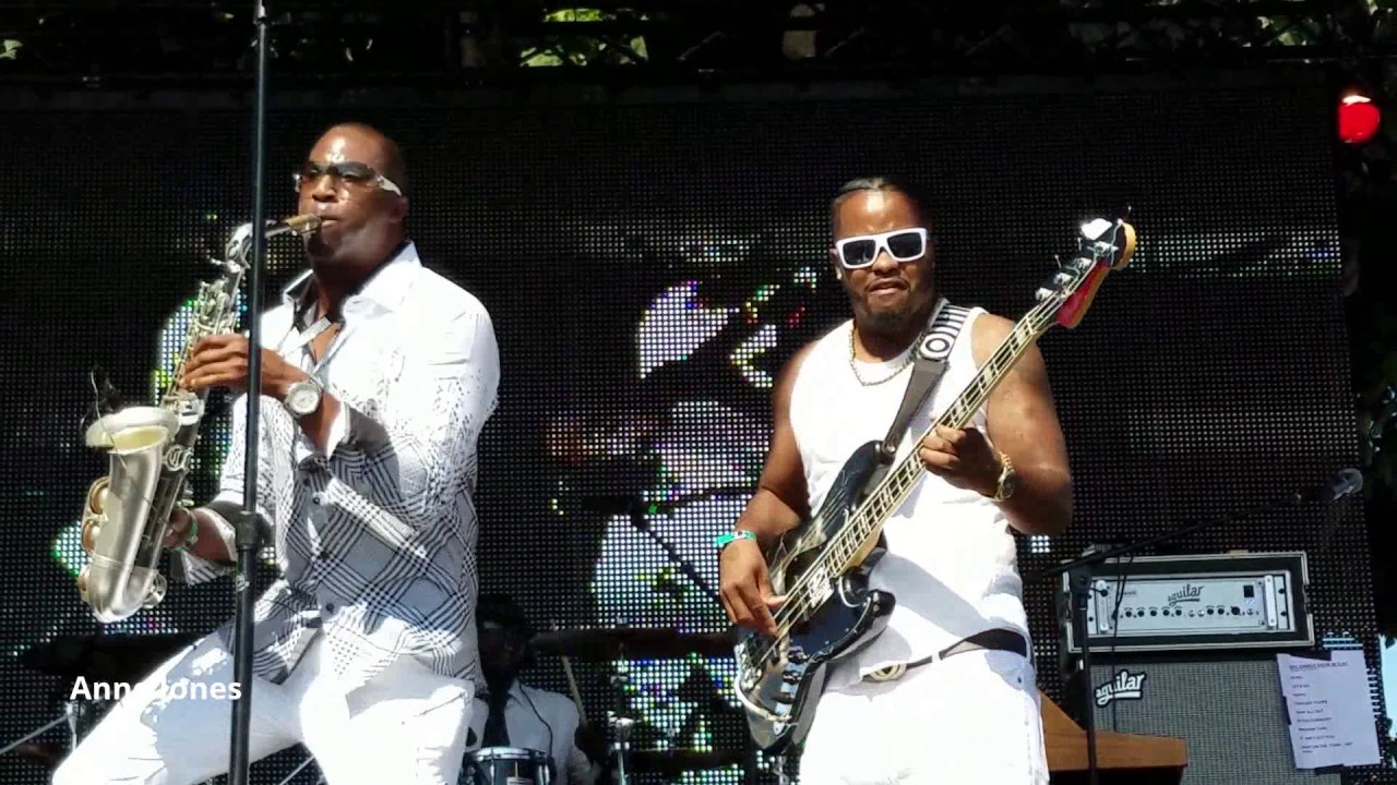 Eric Darius - Happy (LIVE 8/12/17) - YouTube