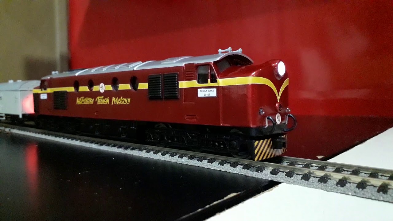 HO Scale, KTM Class 20, Handcraft, Malaysia - YouTube
