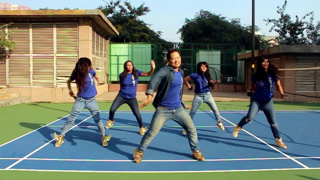 Swag Se Swagat song Zumba choreography by ZSTARS - YouTube