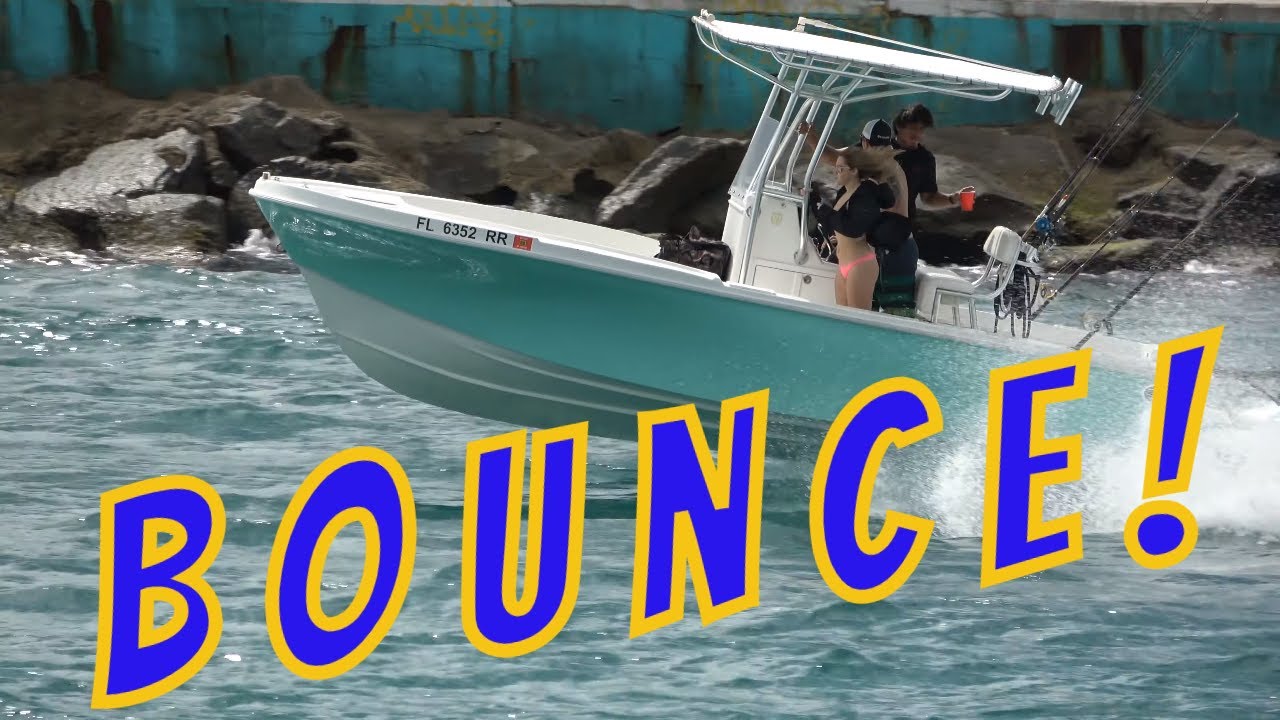 🚤🌴 BOATS | HAULOVER INLET| Miami Beach waves 4K - YouTube