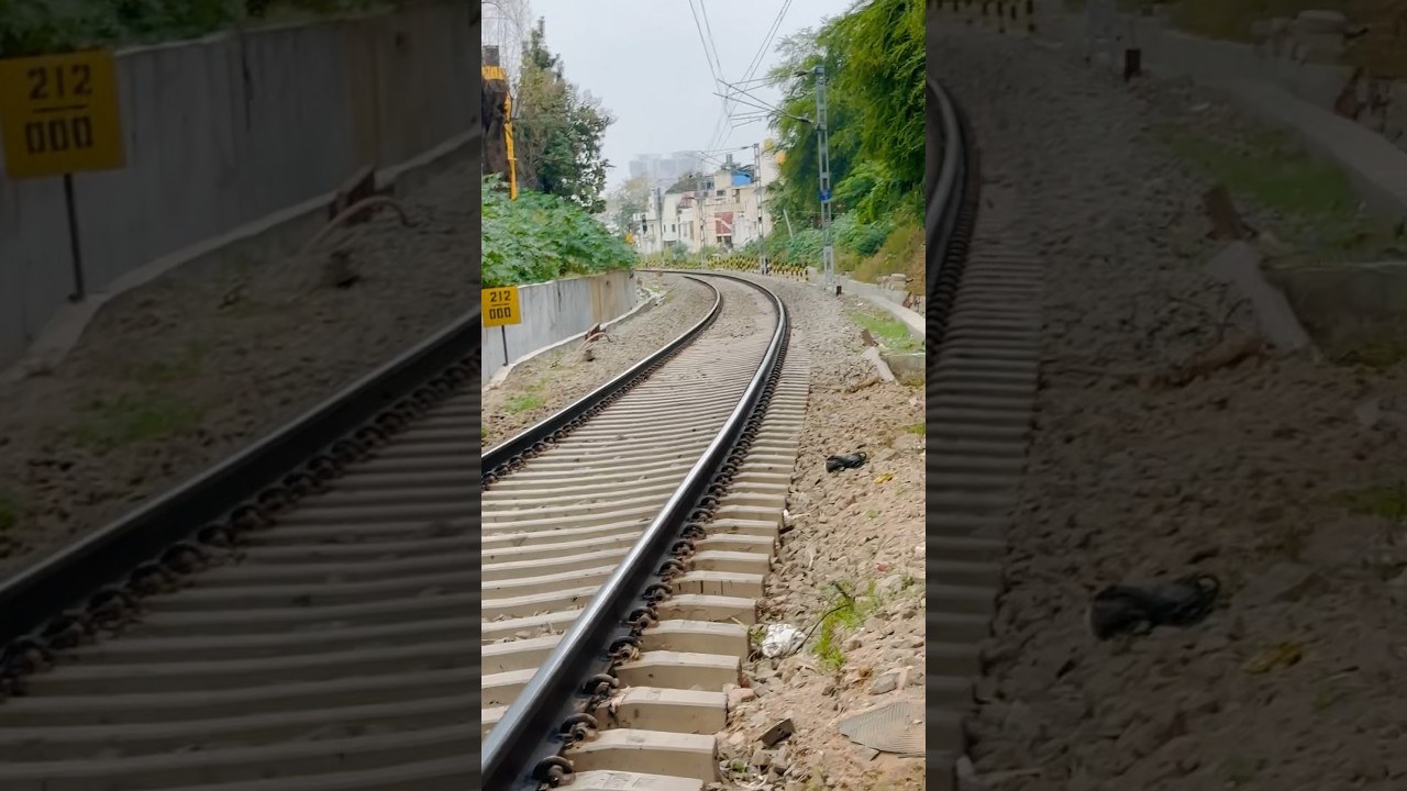 #train 🚂 #railway #noortime24 #noormorning #dhruvrathee #vlog # ...