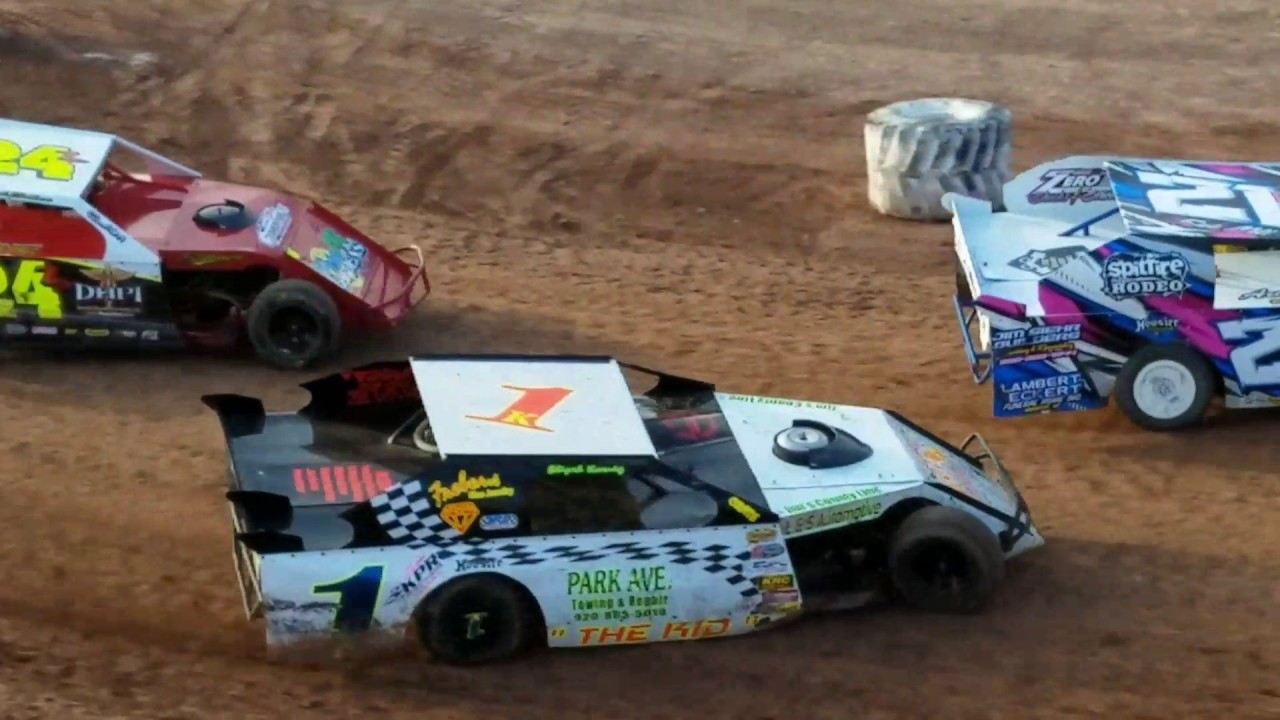 6-03-2017 IMCA Sport Mod Heat Race at 141 Speedway - YouTube