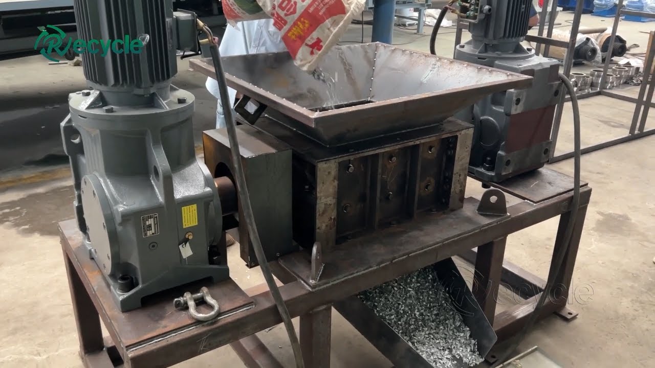Aluminum Chips Shredding Machine Model-500 Twin Shaft Shredder - YouTube
