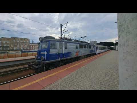 EP07-411 z IC "PIAST" rel. Gdynia Główna - Kraków Główny - YouTube