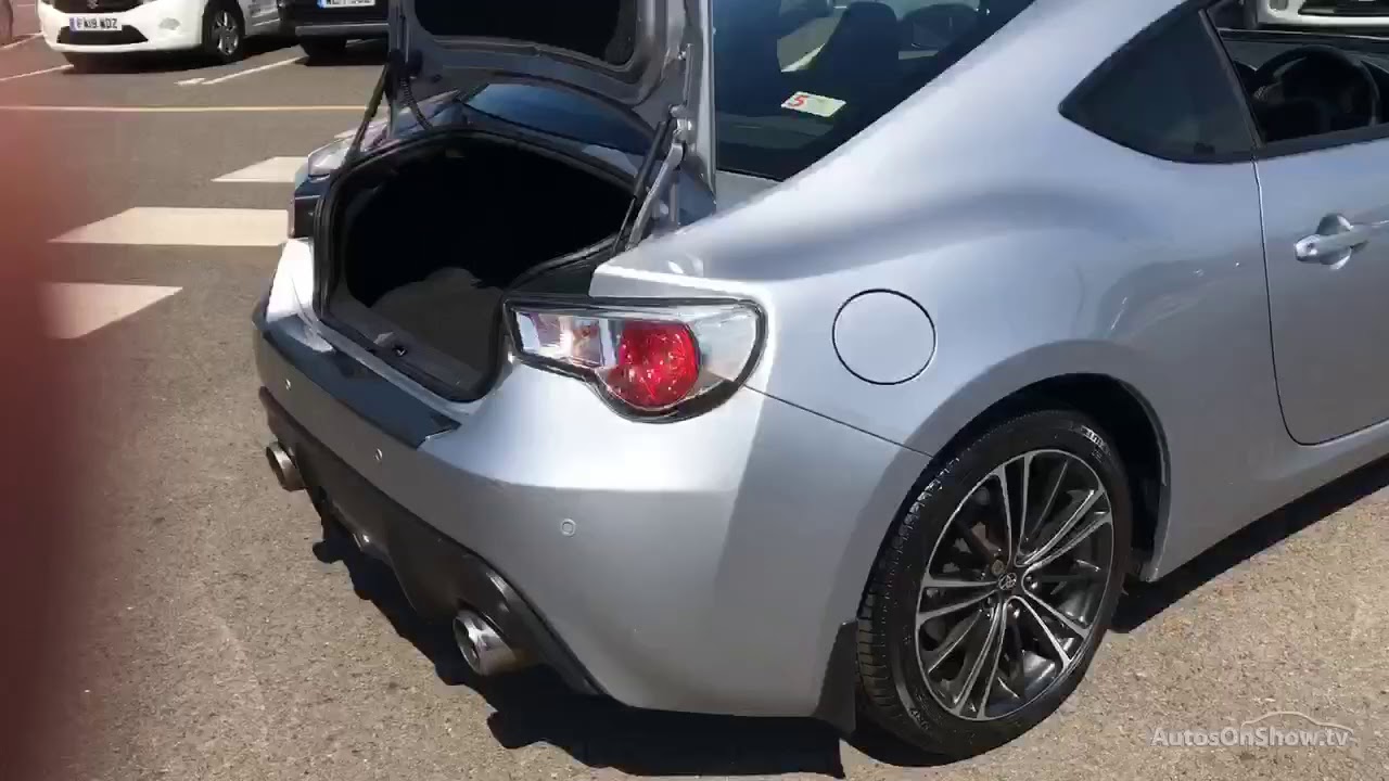 TOYOTA GT86 D-4S SILVER 2016 - YouTube