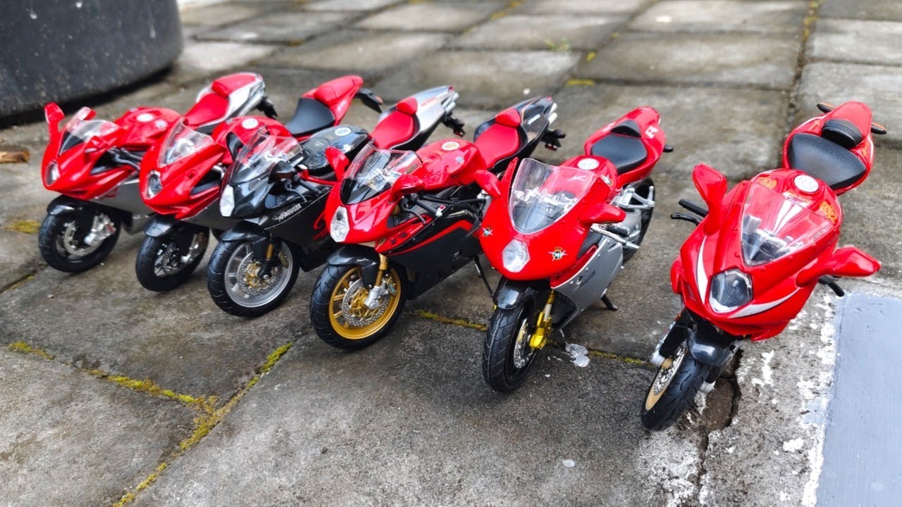 Review Diecast Motorcycles 1/12 Scale in a Box MV Agusta Model Bikes ...