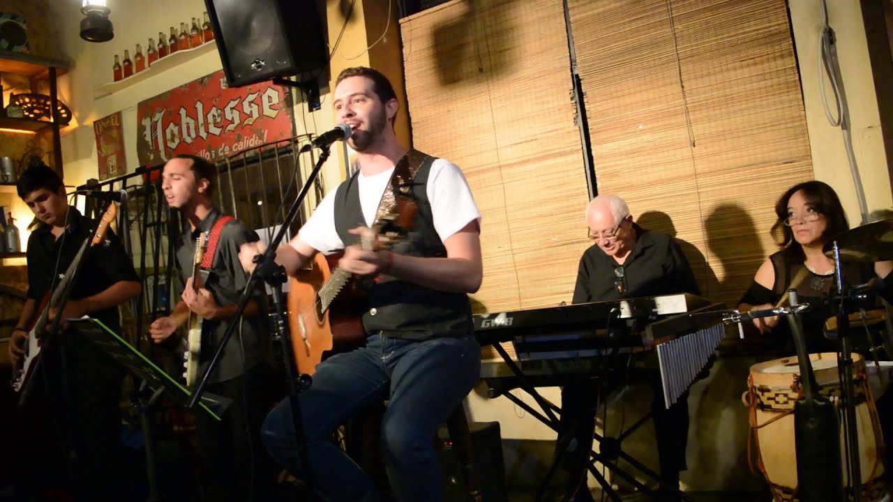 Raza de mil Colores - Adrian Abramor - YouTube