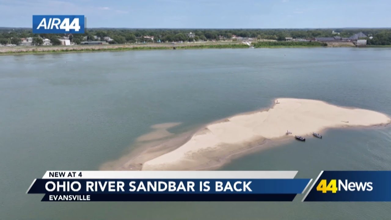 Ohio River sandbar returns - YouTube