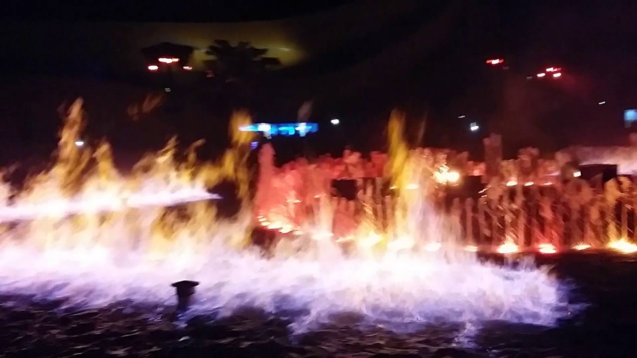 Waterfall show - YouTube