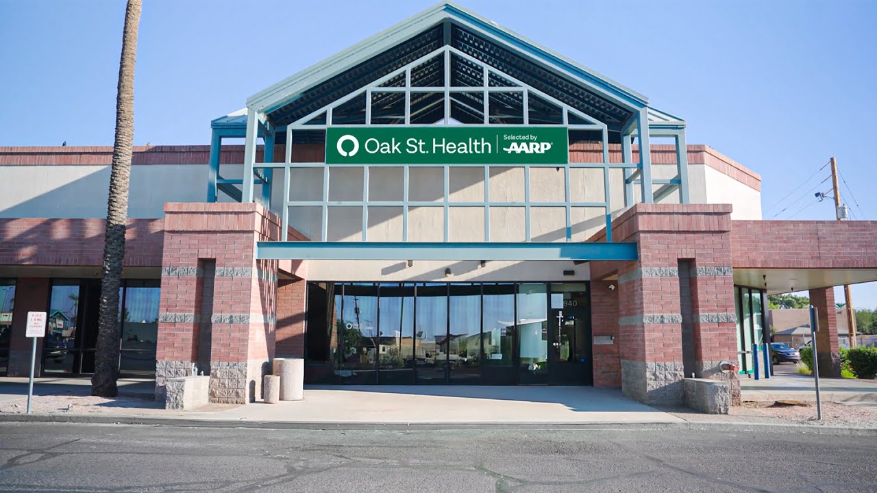 Meet Oak Street Health - YouTube