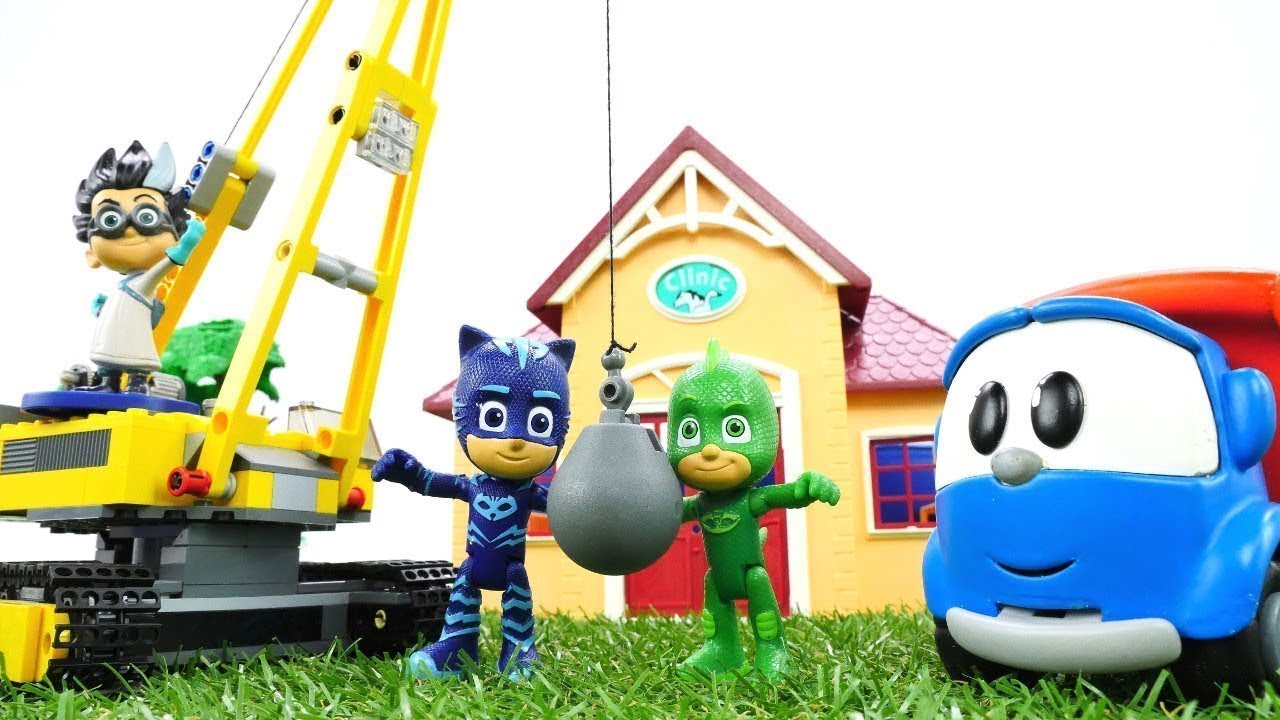 Çocuk filmi. Leo ve PJ Maskeler veteriner kliniği yapıyorlar. - YouTube