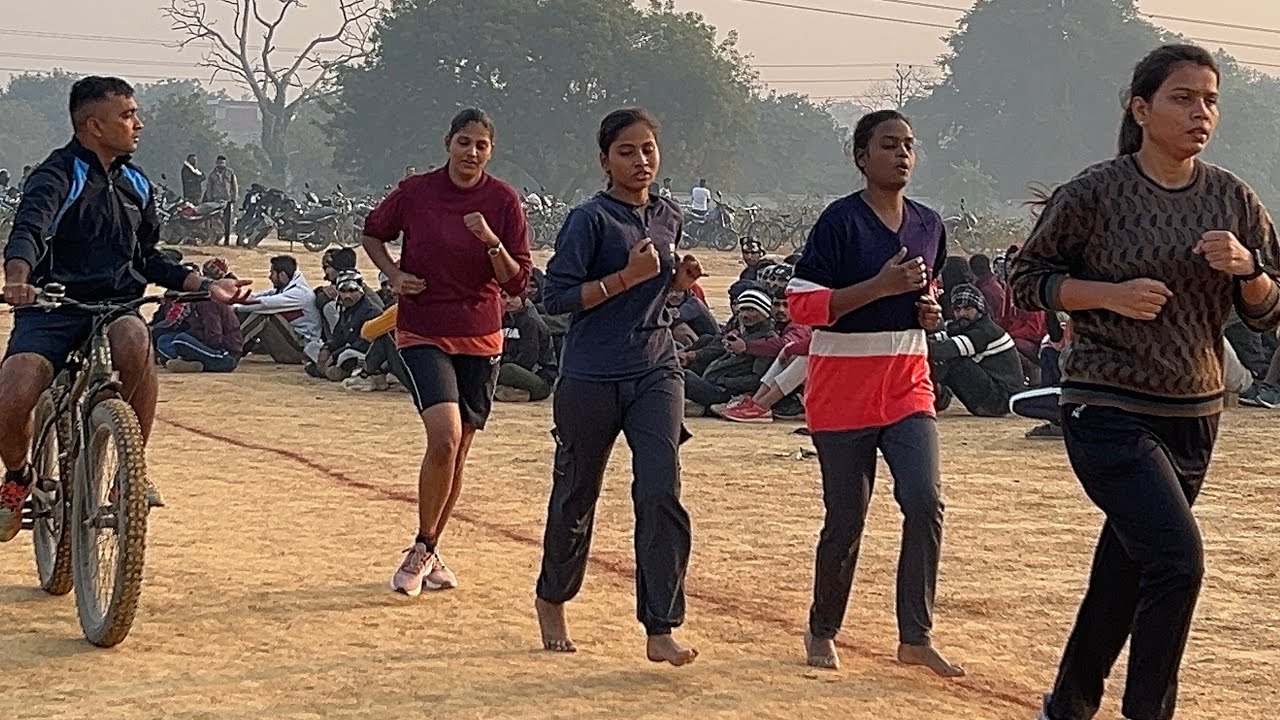 UP POLICE Girls Race 2400 Mt Race Girls | Police 2400 मीटर रेस | यूपी ...