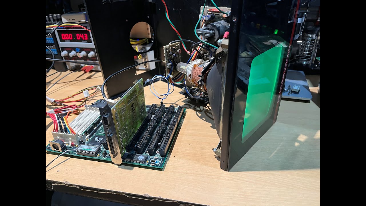 Martin 2032 DMX vezérlő AMD386-os procival # 02 - hibakeresés - YouTube