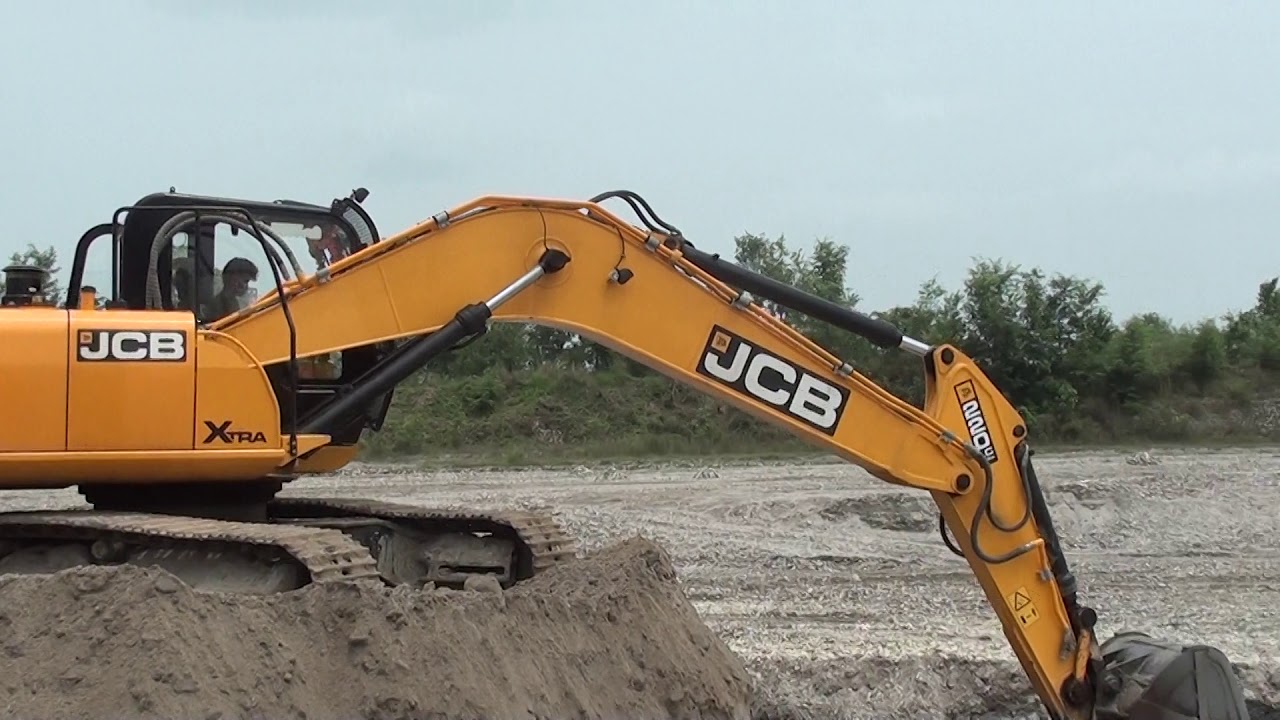 JCB Backhoe Machine Working on Different Place - JCB Video Clips of ...