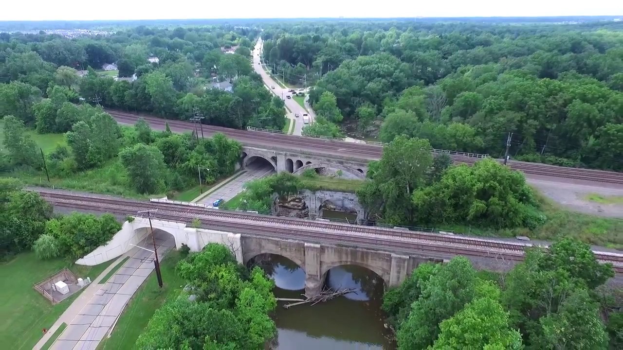 Berea Falls Scenic Overlook - YouTube