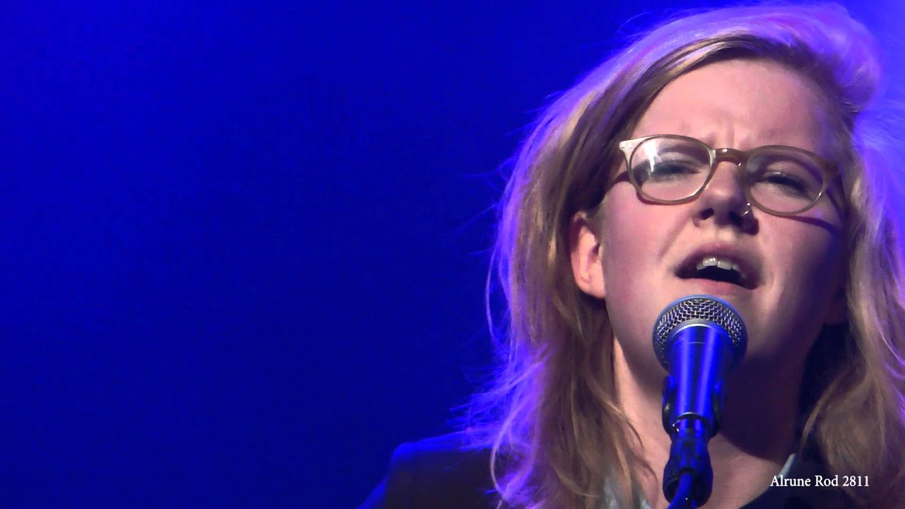 R. Noor - (I Never Did Anything But) Loving You (2013) - YouTube