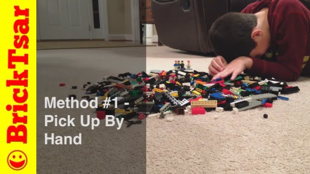 LEGO City Storage ZipBin Storage Basket vs 1666 Brick Vac vs Picking Up ...