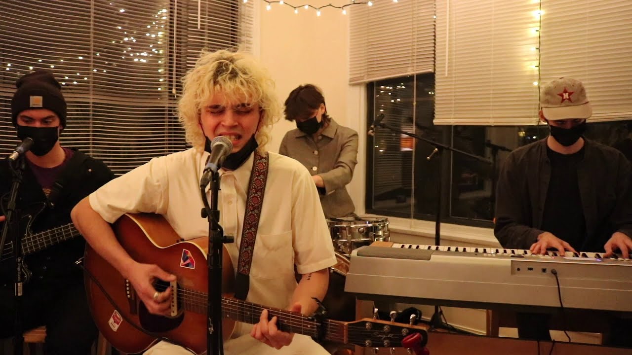 Friko "Live" from The Hideout! - YouTube