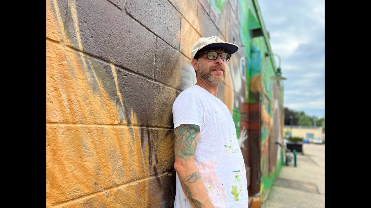 Oregon Life: Eric Harold The Muralist (9-11-2022) - YouTube