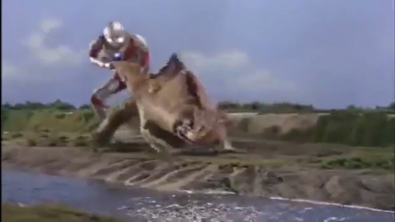 Ultraman Mbah episode 15 : terrifying cosmic rays - YouTube