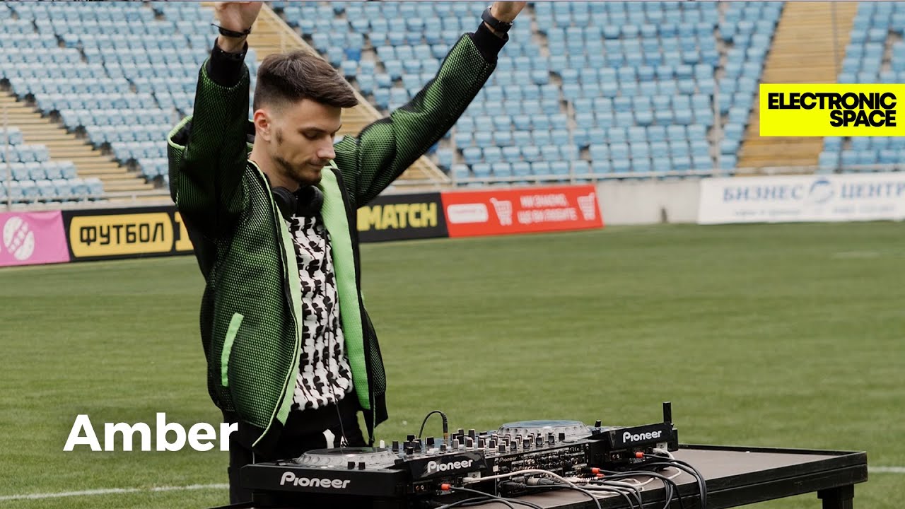 Amber - Live @ Electronic Space 29.12.2021 / Trance DJ Mix - YouTube