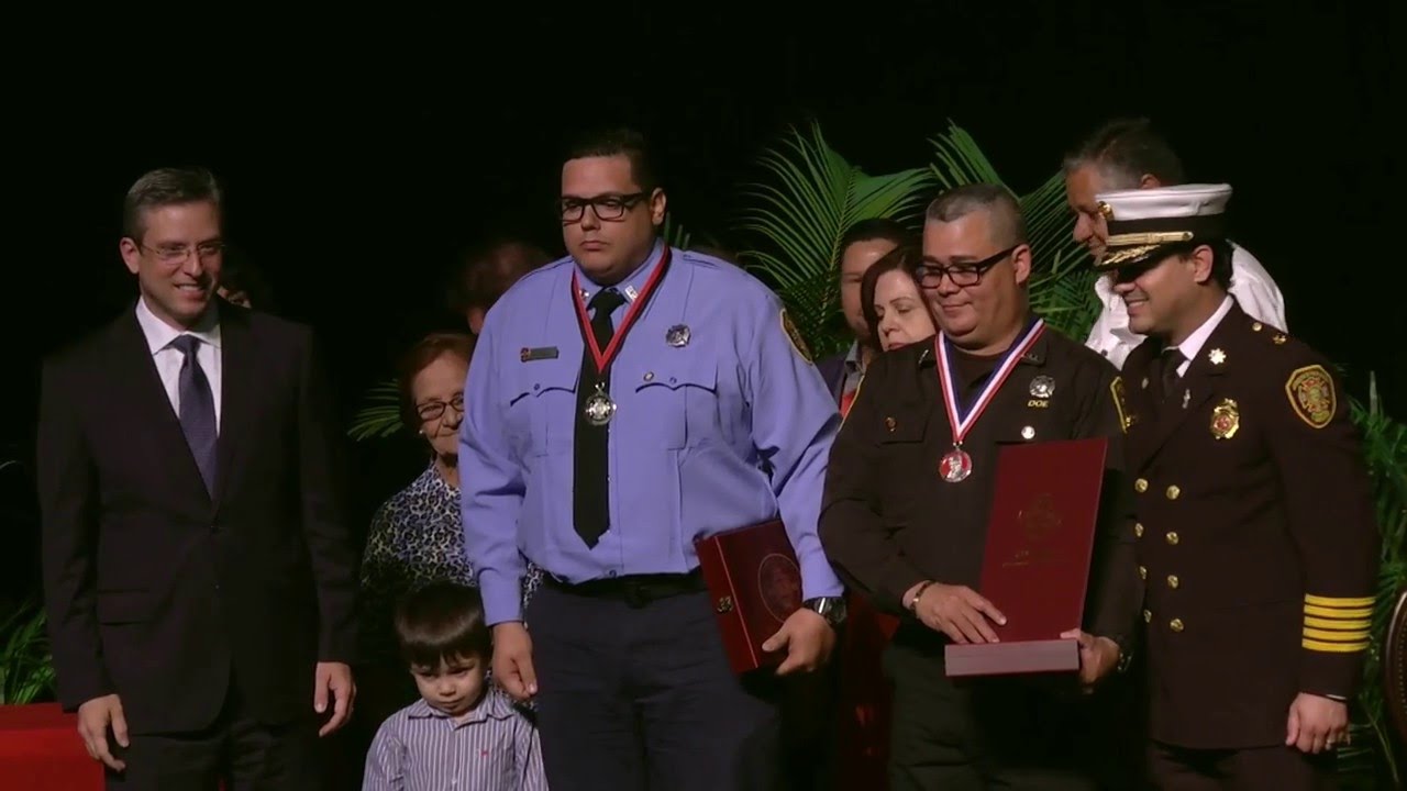 Bomberos de Puerto Rico Valores del Año 2016 - YouTube