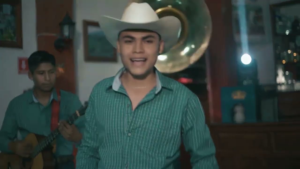 El Sinaloense - Grupo Lo Exclusivo - YouTube