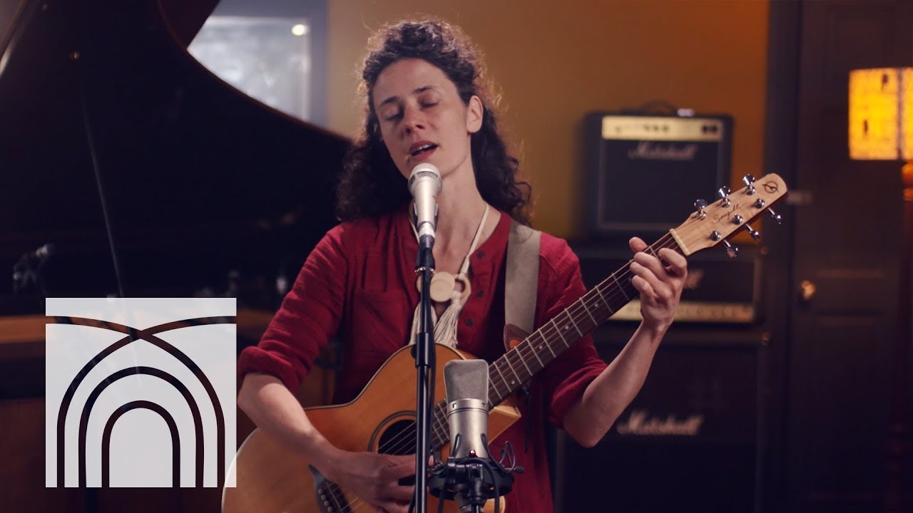 Diane Cluck - Love You This Much // The Crypt Sessions - YouTube