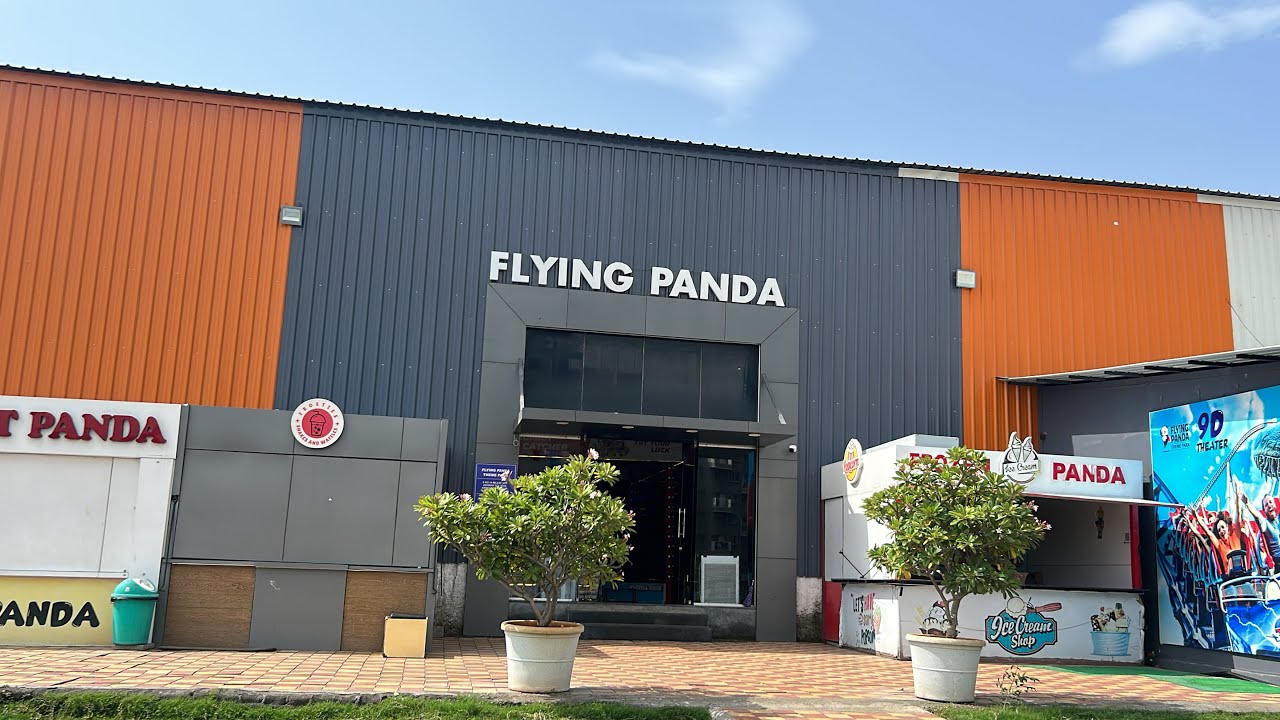 Aaj hum gaye flying panda Trampoline park Pune me 😃♥️bohot maza aaya 😜 ...