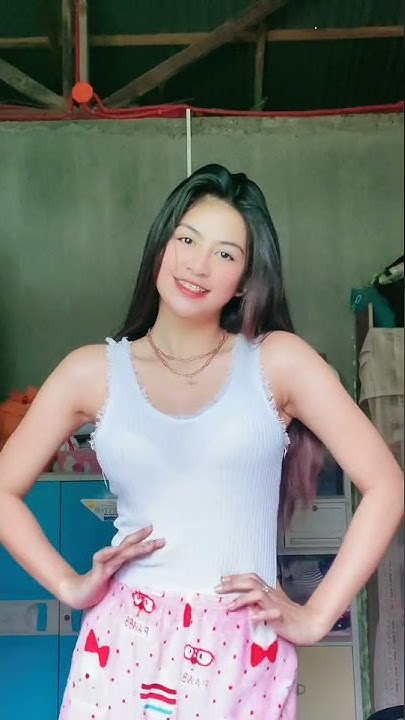 #Shorts Pegang Gunung Cantik - YouTube