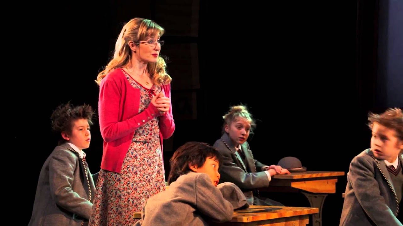 "Matilda the Musical" montage (Broadway Chicago) - YouTube