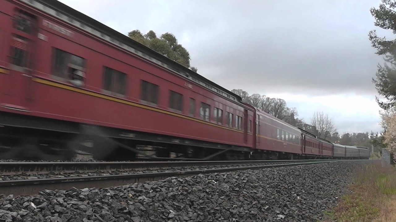R761-R707 with the SRV Maldon Experience tour 8/09/2012 - YouTube