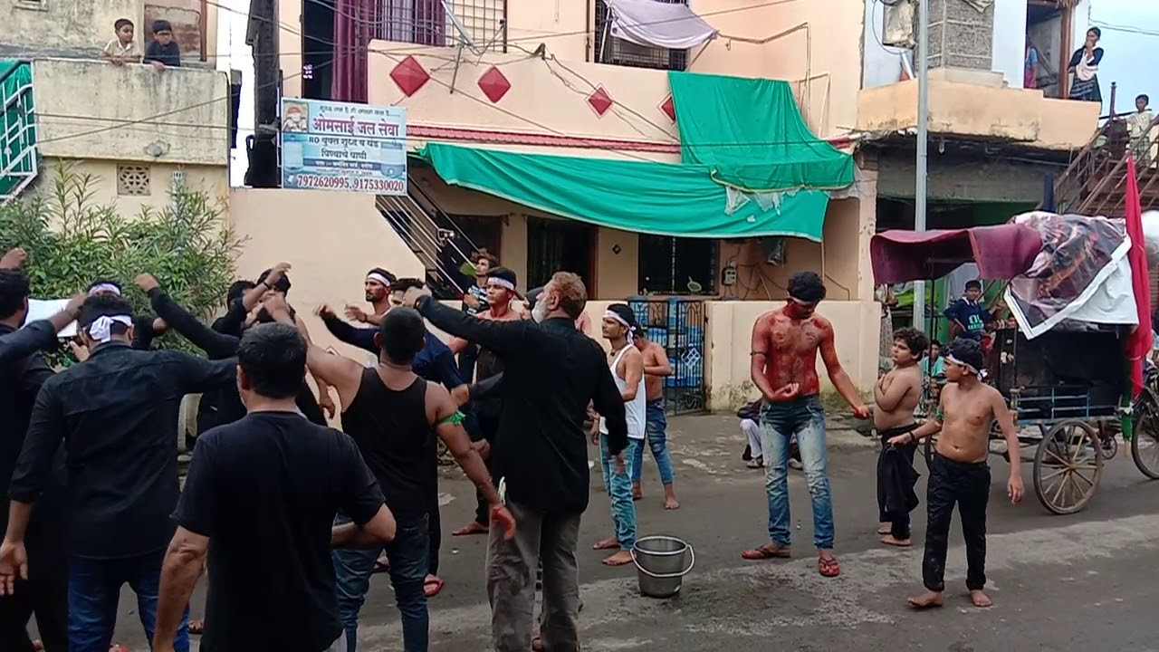 10 mohorram in warora - YouTube