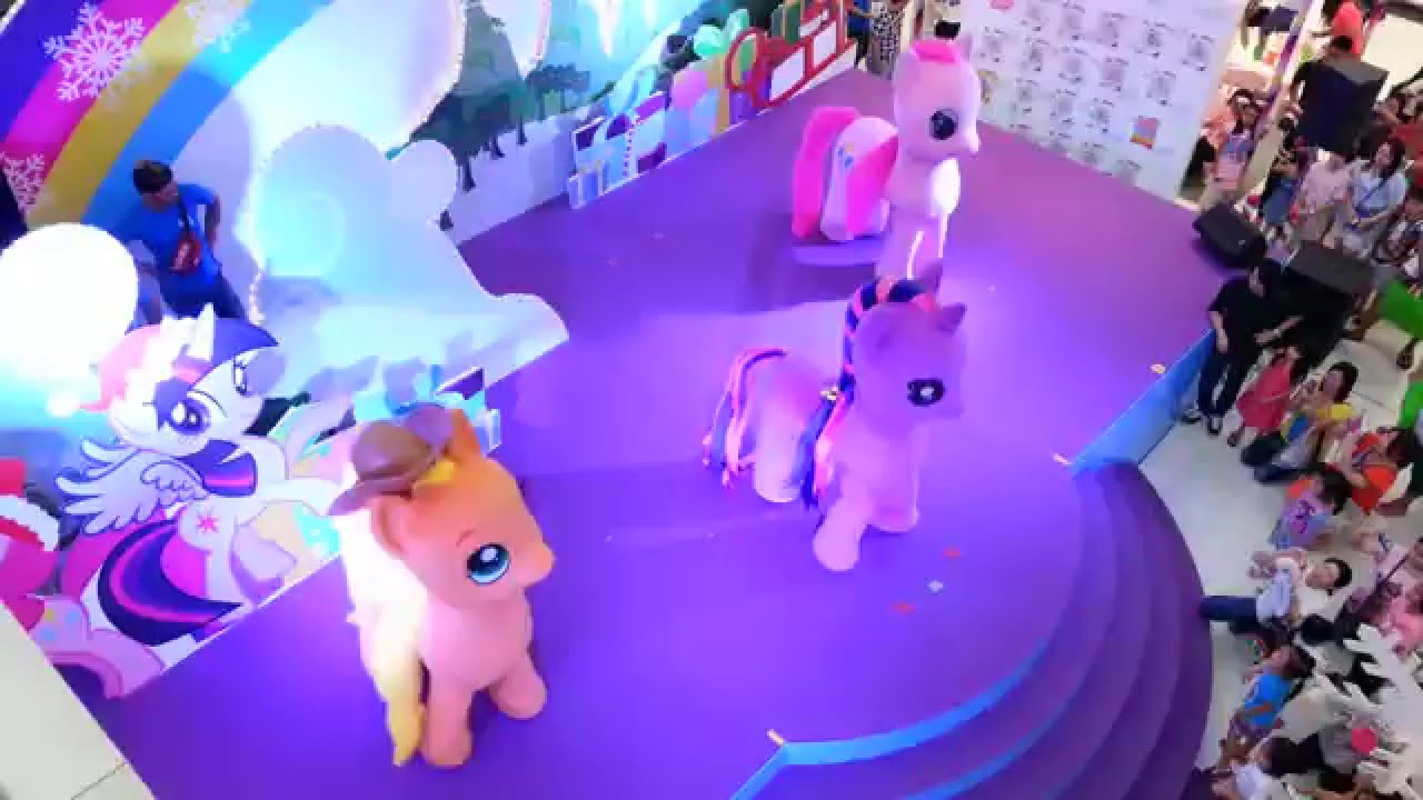 My Little Pony Celebration 2016 @FashionIsland - YouTube
