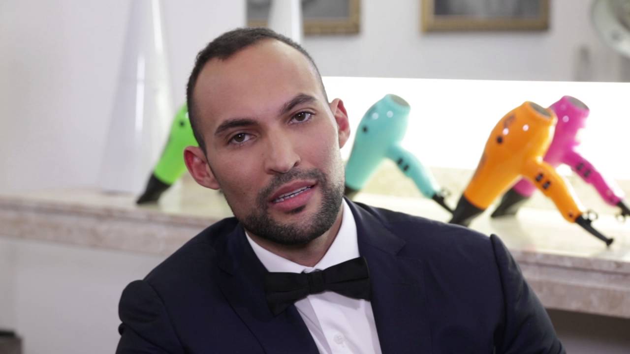 Romeu Felipe fala da importância da Cabelos&cia em sua trajetória - YouTube