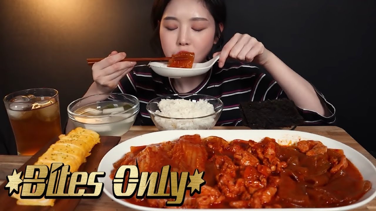Eat with Boki - Spicy Korean Chicken Stew With Kimchi & Pollock Egg ...