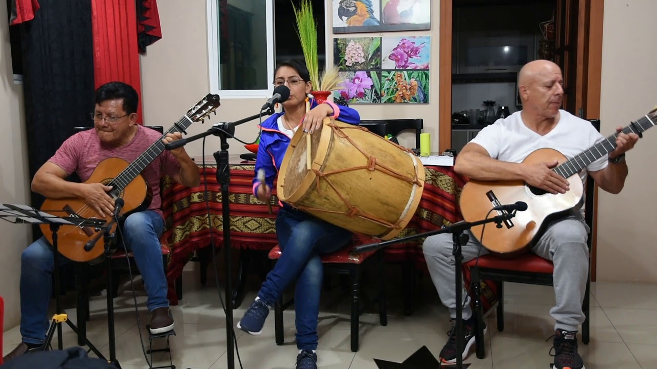 ZAMBITAS, CUEQUITAS Y CHACARERAS //Canto Criollo con Fabián, Anita y ...